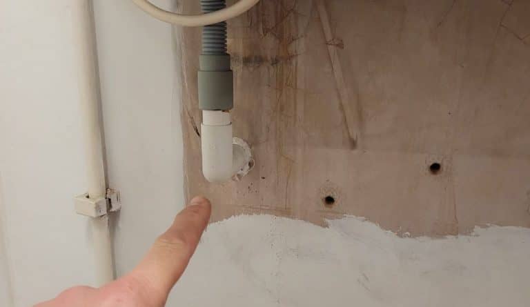 How to safely thaw a frozen condensate pipe - Maintracts Services Ltd