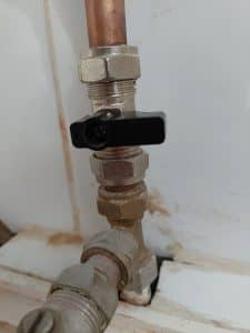 My tap won’t turn off | Professional advice on what to do - Maintracts ...